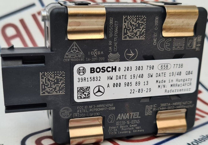 Sensor de radar Mercedes-Benz – repuestovehicular.com